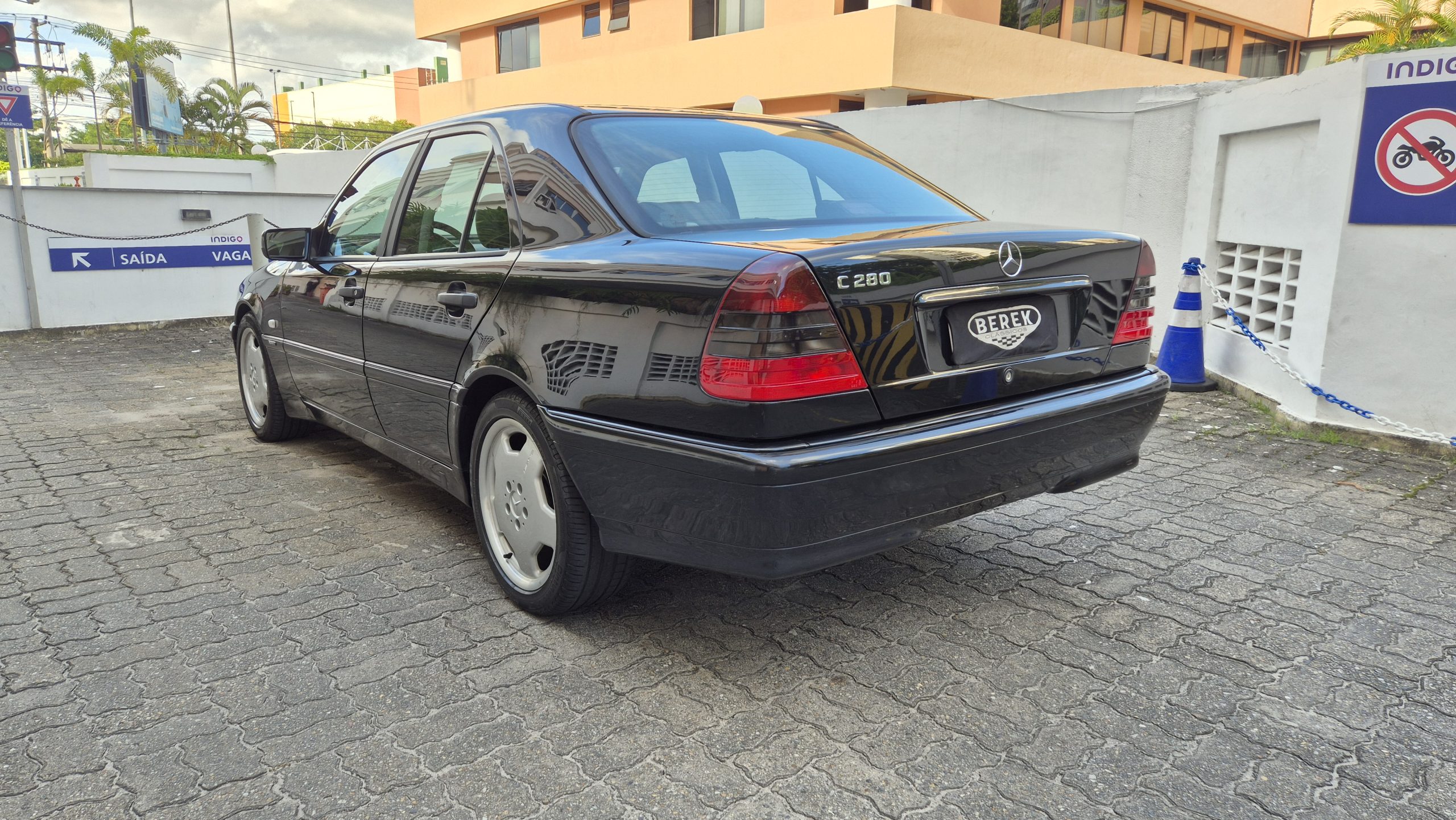 Mercedes Benz C280 1998 Sport – Berek Clássicos